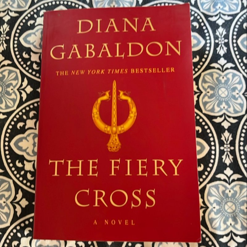 The Fiery Cross by Diana Gabaldon, Paperback | Pangobooks