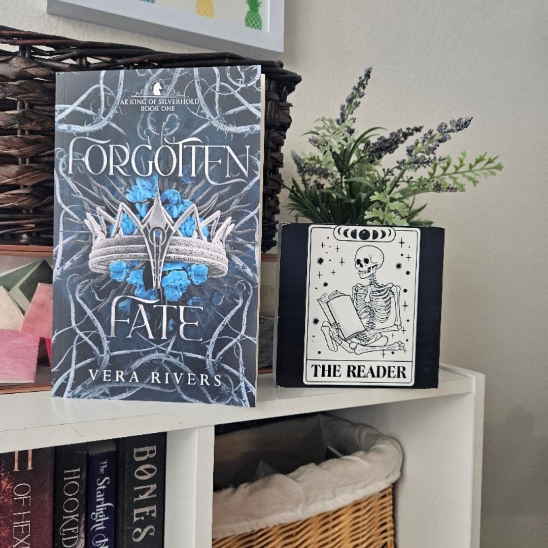 Forgotten Fate by Vera Rivers