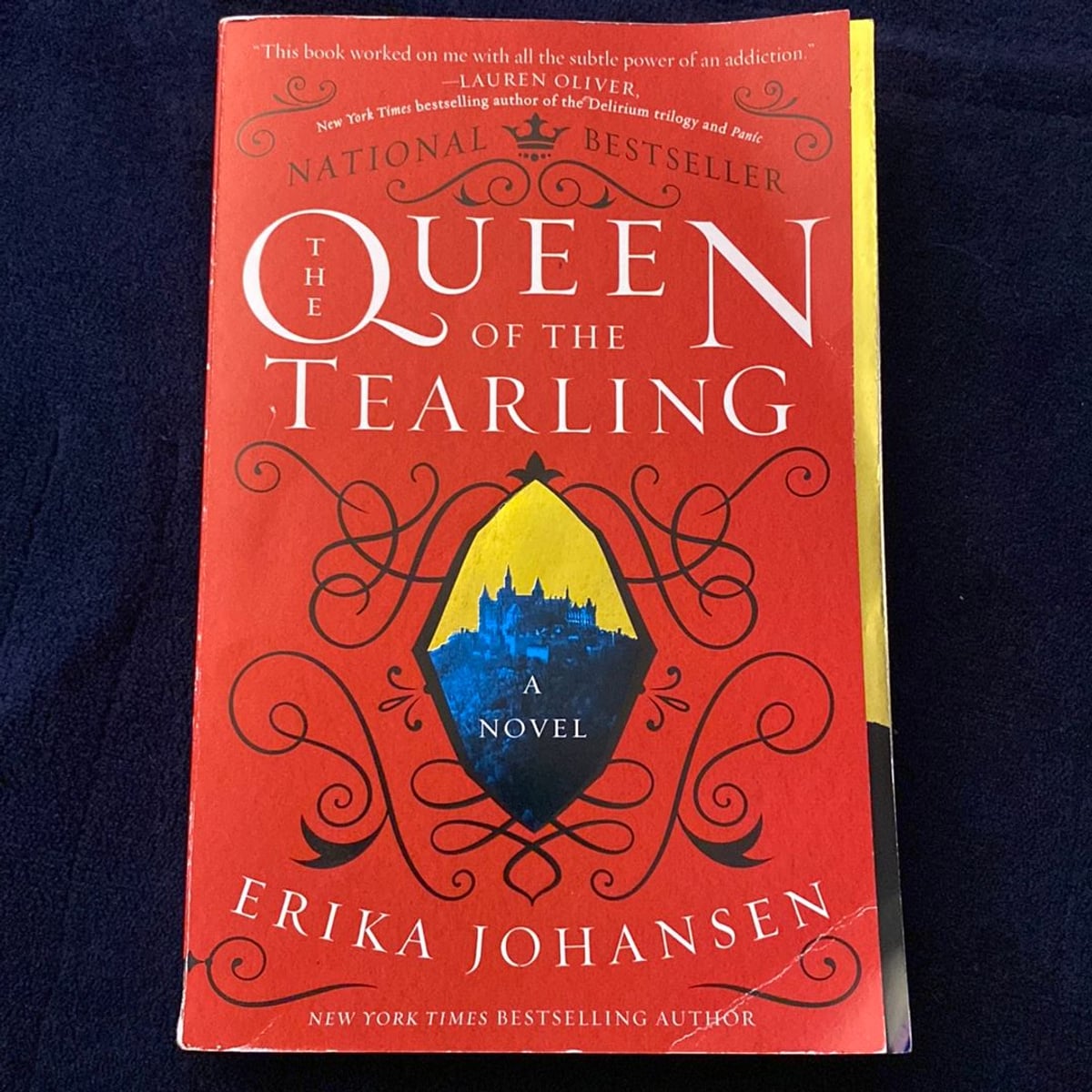 The Queen of the Tearling by Erika Johansen, Paperback | Pangobooks