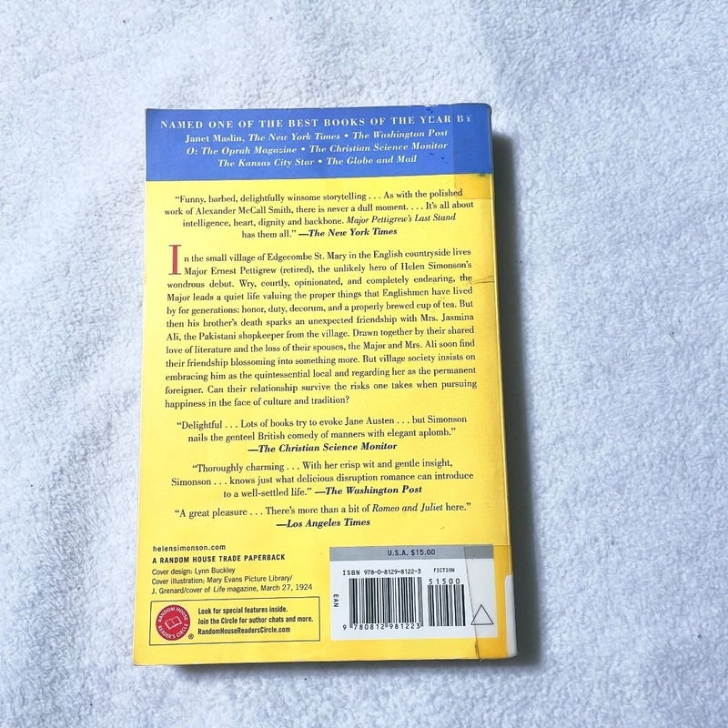 Major Pettigrew's Last Stand by Helen Simonson, Paperback | Pangobooks