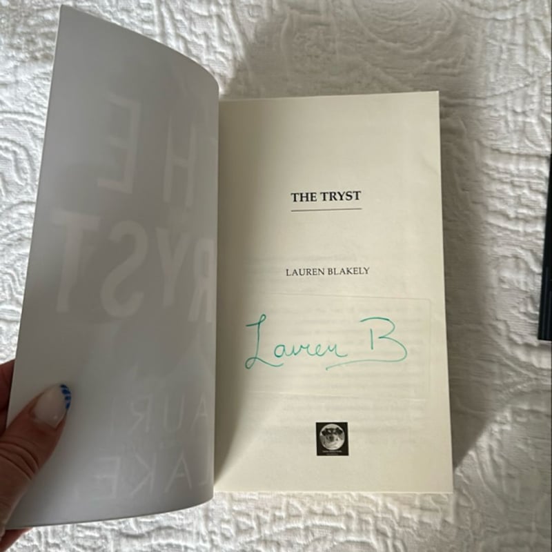 The Tryst - Signed by Lauren Blakely, Paperback | Pangobooks