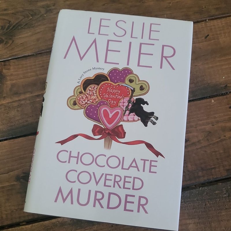 Chocolate Covered Murder by Leslie Meier