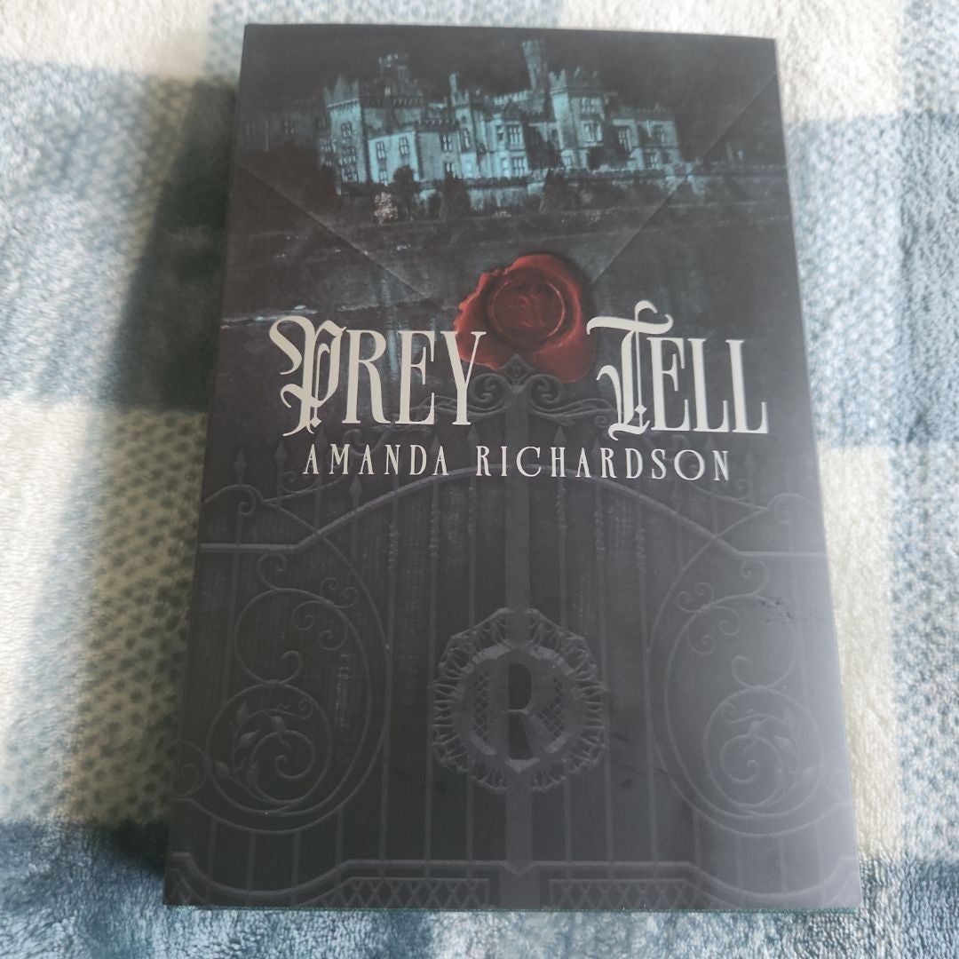 Prey Tell by Amanda Richardson, Hardcover | Pangobooks