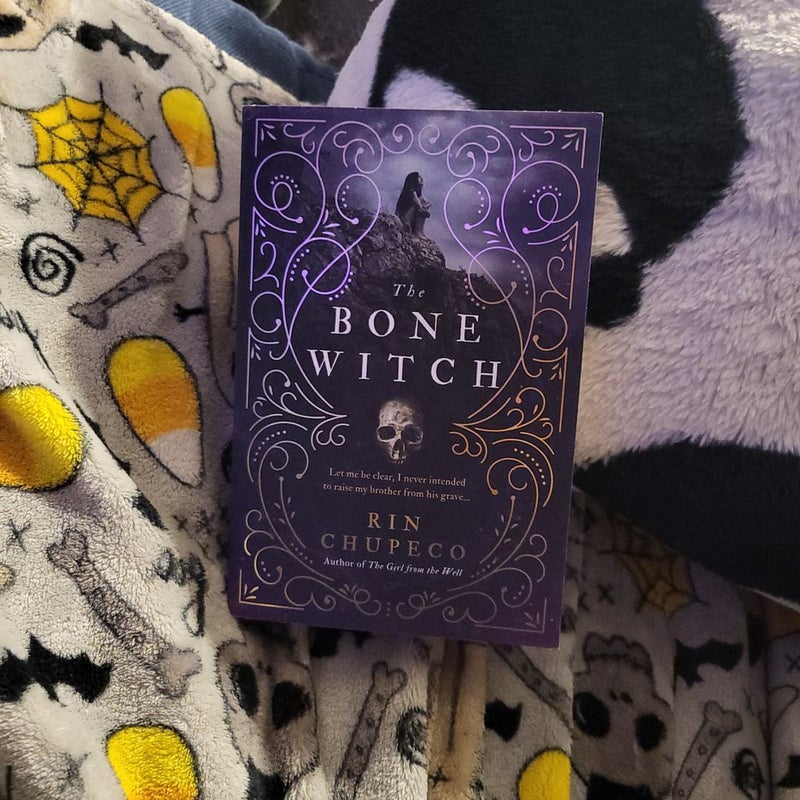 The Bone Witch by Rin Chupeco, Paperback | Pangobooks