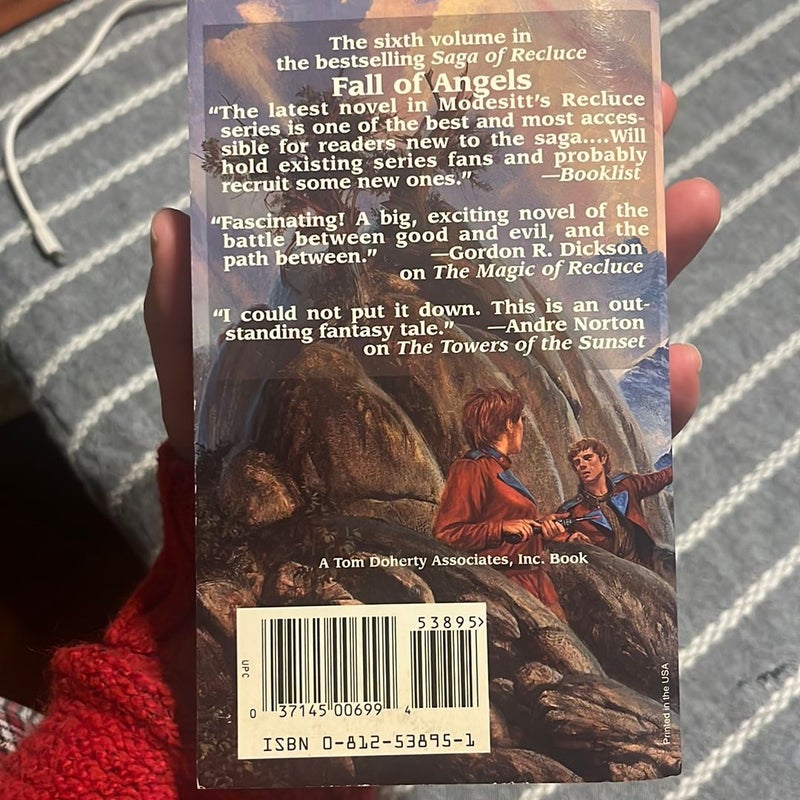 Fall of angels by L.e. Modesitt, jr, Paperback | Pangobooks