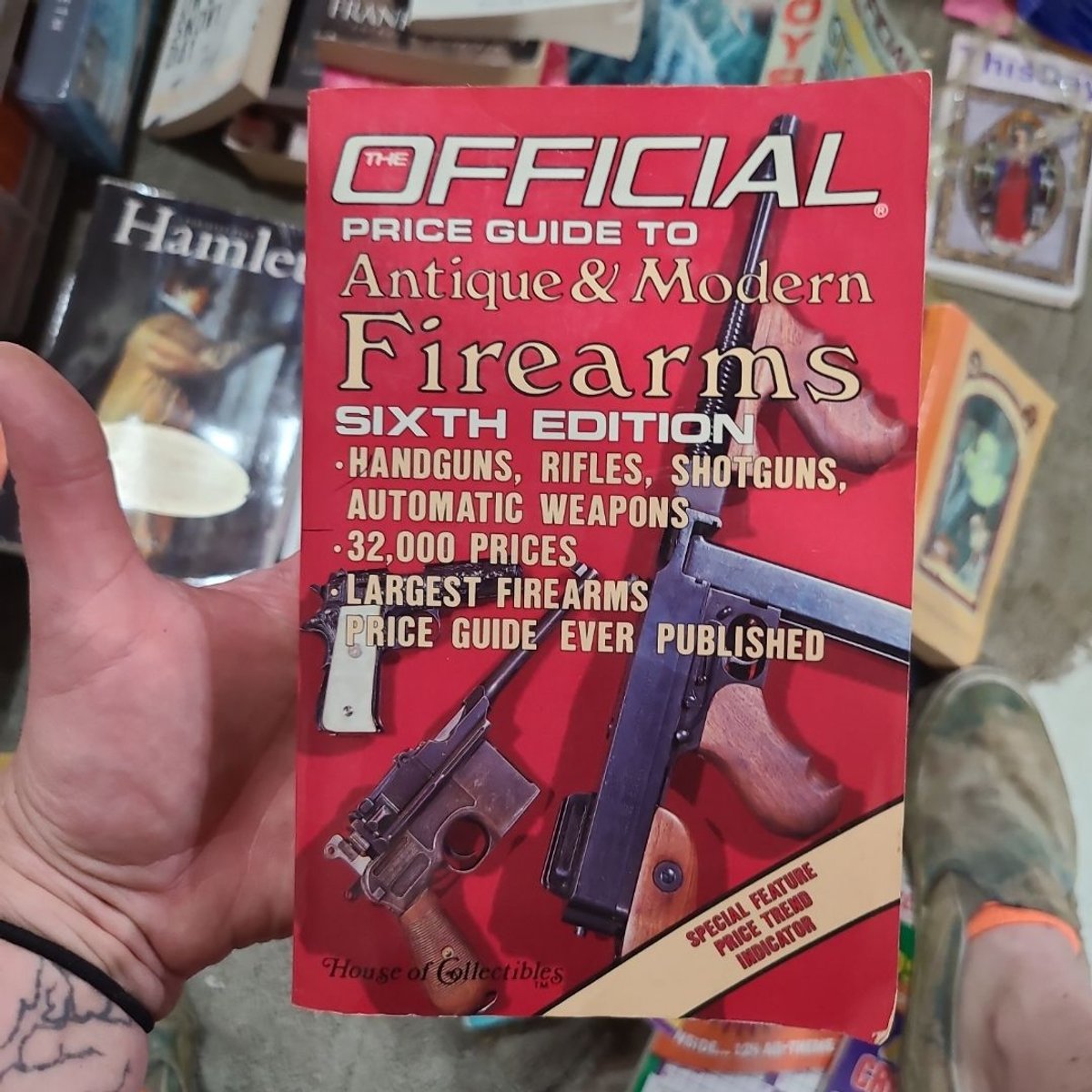 The Official Price Guide to Antique and Modern Firearms by House Of ...