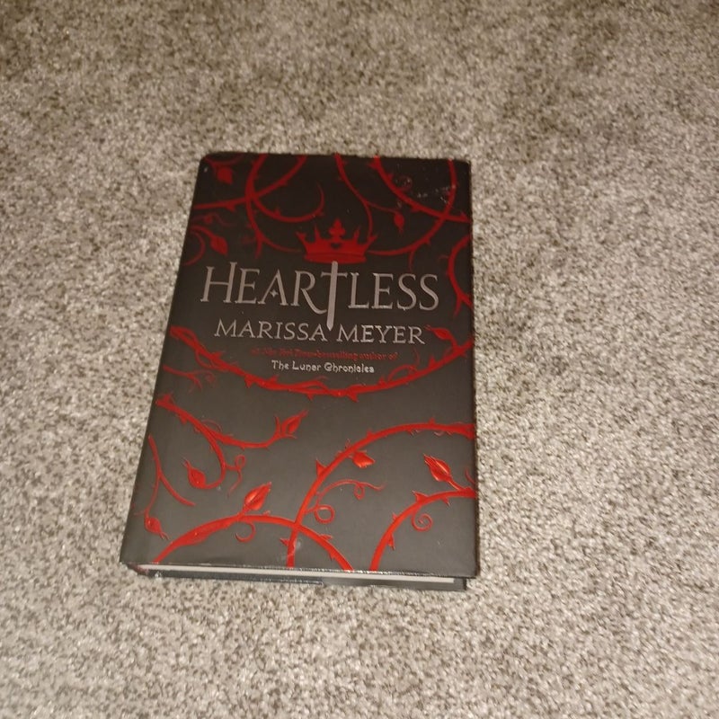 Heartless by Marissa Meyer, Hardcover | Pangobooks