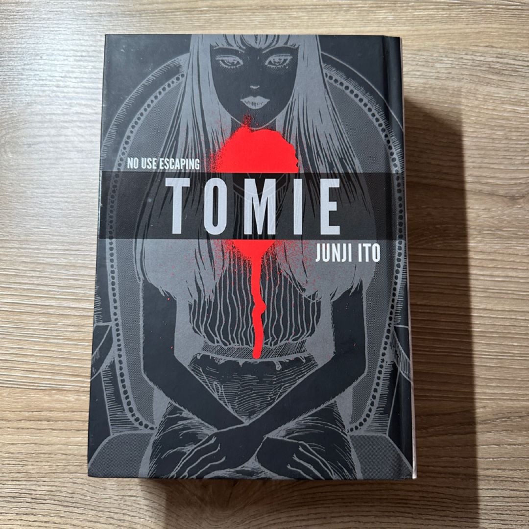 Tomie: Complete Deluxe Edition by Junji Ito, Hardcover | Pangobooks