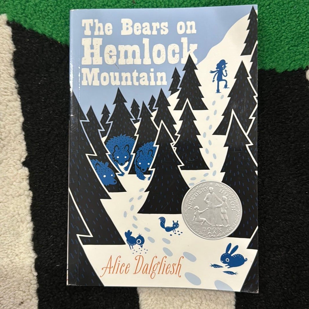 The Bears on Hemlock Mountain by Alice Dalgliesh, Paperback | Pangobooks
