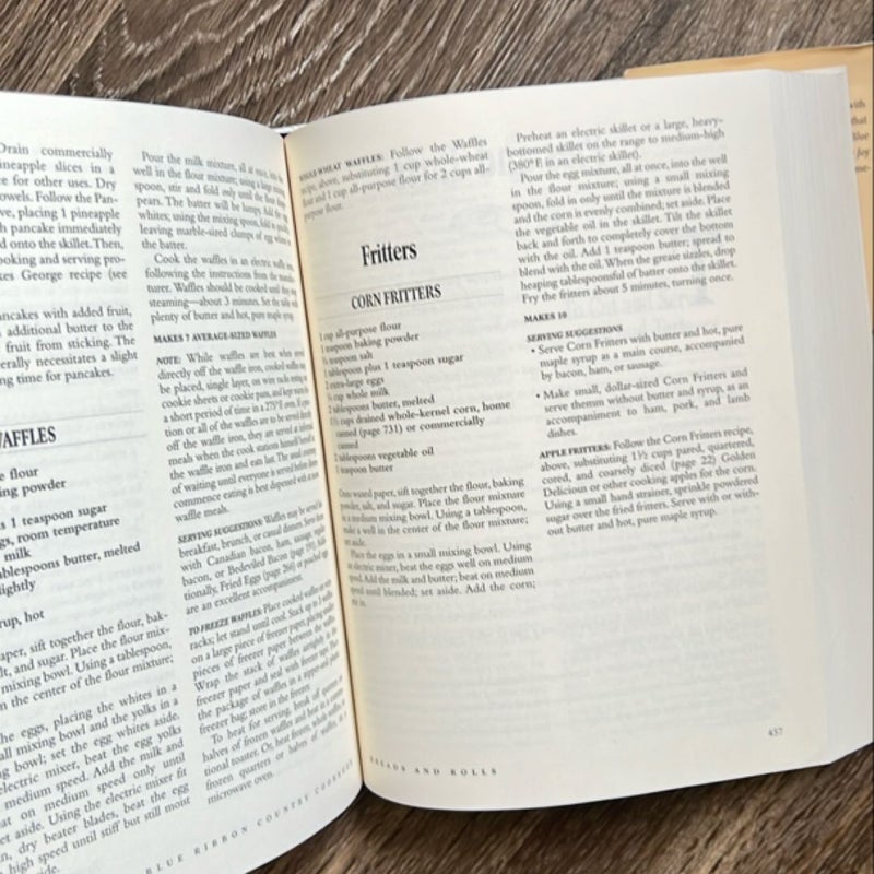 The Blue Ribbon Country Cookbook by Diane Roupe