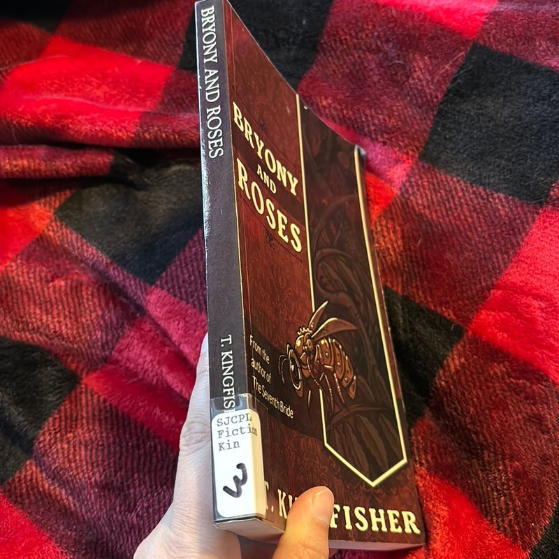 Bryony and Roses by T. Kingfisher, Paperback | Pangobooks