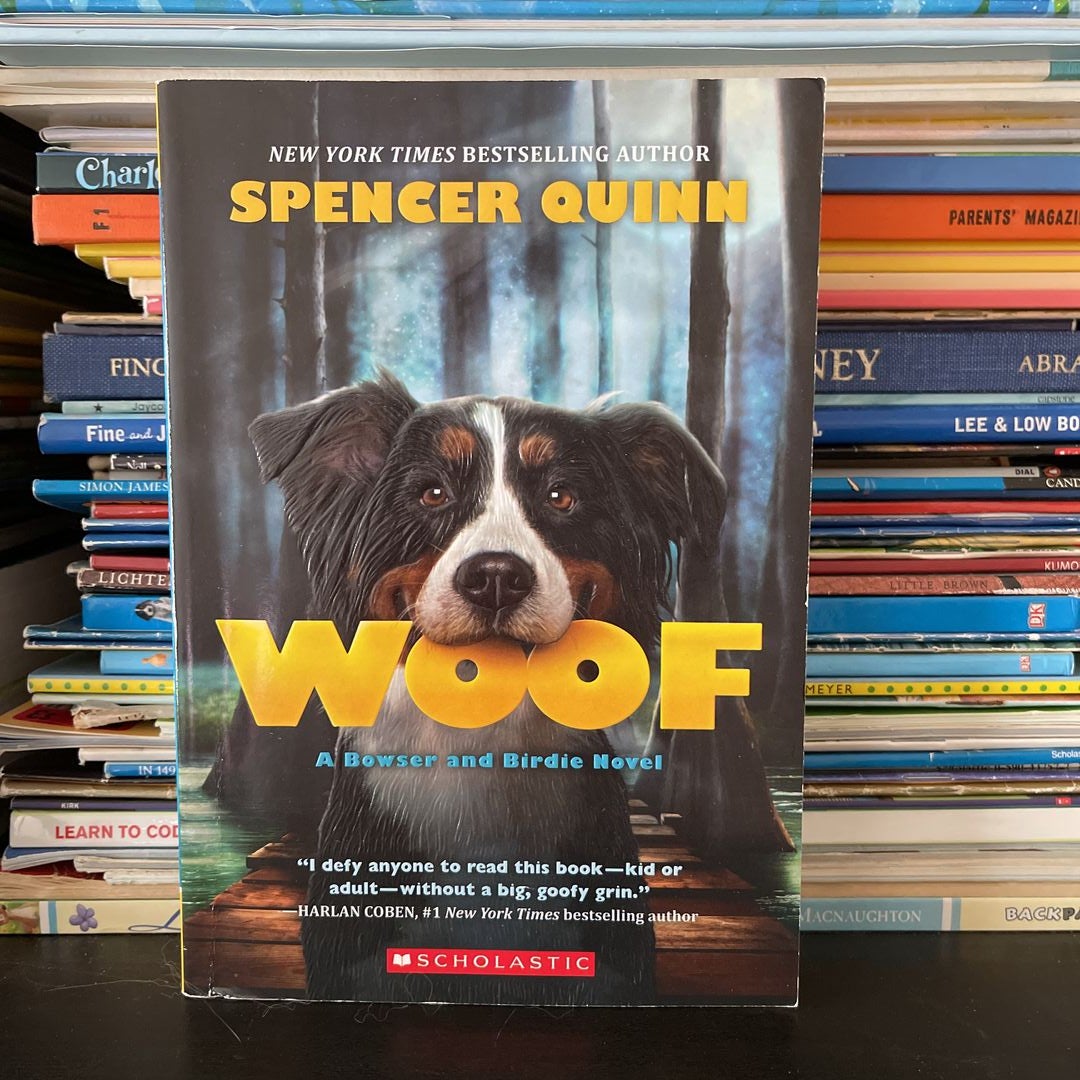 Woof by Spencer Quinn, Paperback | Pangobooks