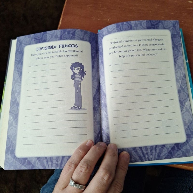 My Little Pony: Equestria Girls: a Friendship to Remember by Perdita Finn