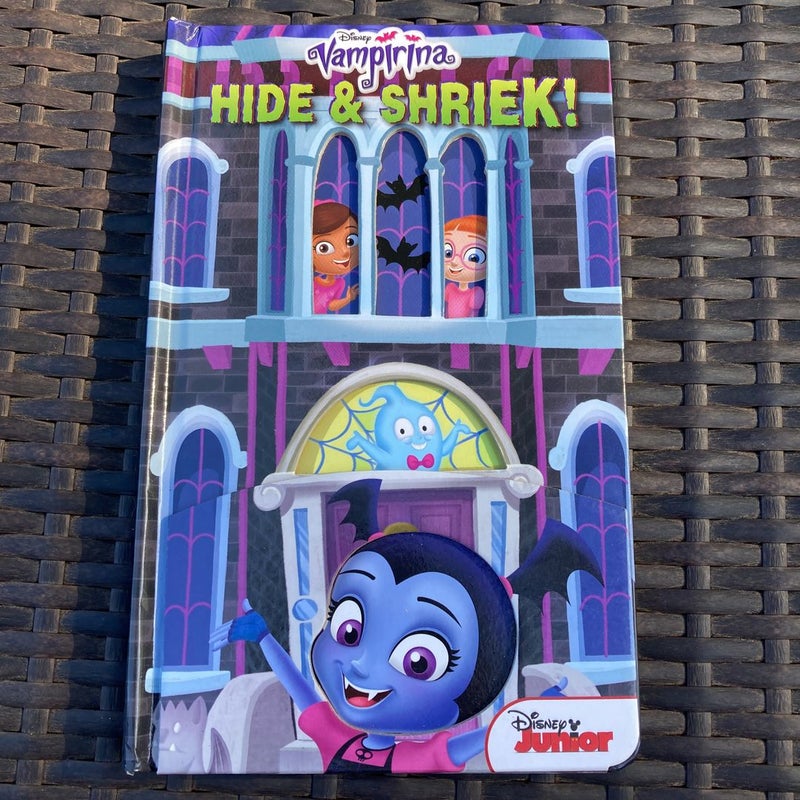 Disney Vampirina: Guess Who! Hide and Shriek by Megan Roth