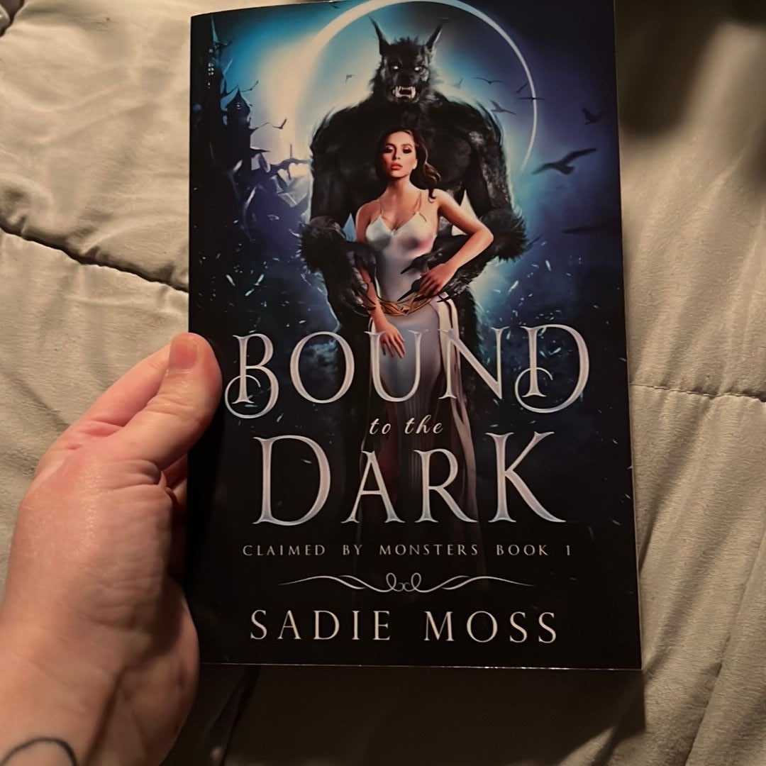 Bound to the Dark by Sadie Moss, Paperback | Pangobooks