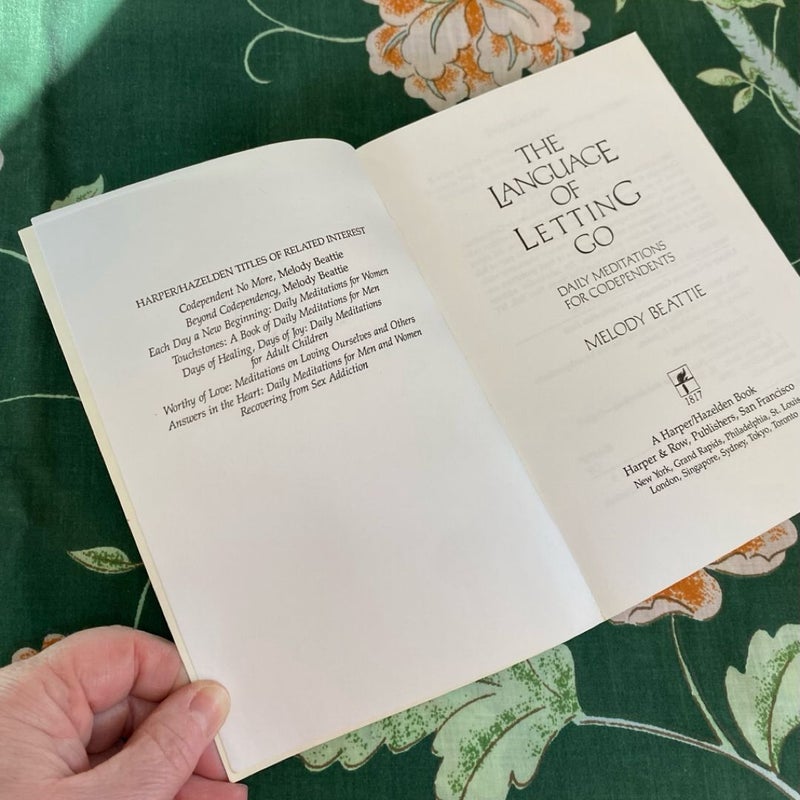 The Language of Letting Go by Melody Beattie, Paperback | Pangobooks