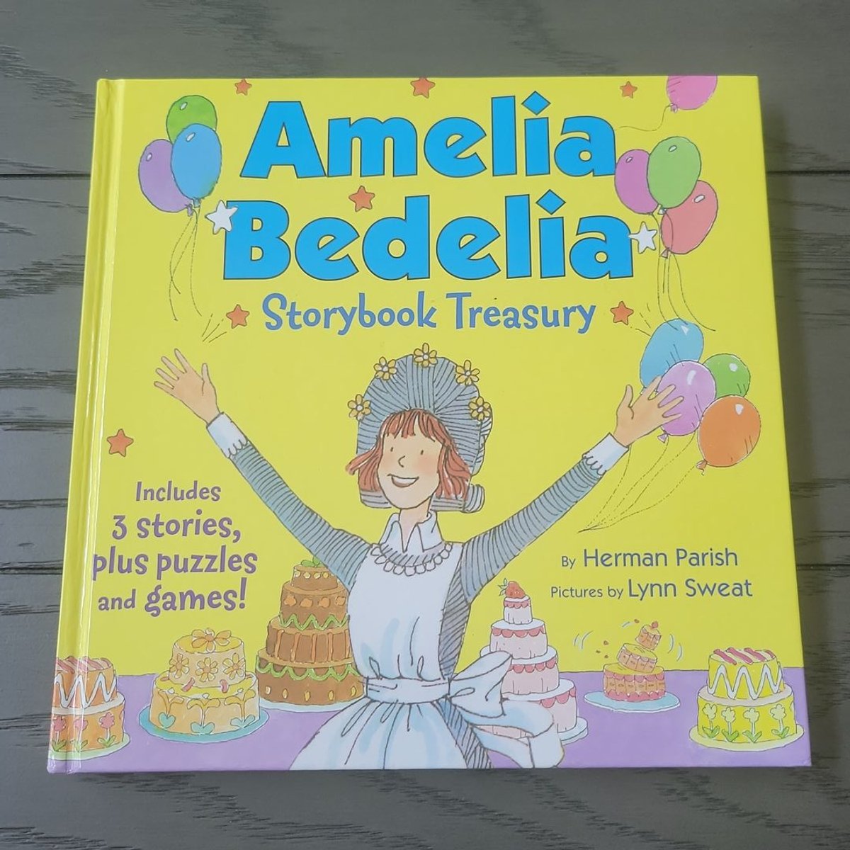 Amelia Bedelia Storybook Treasury #2 (Classic) by Herman Parish