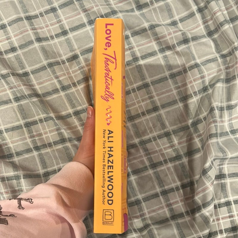 Love, Theoretically by Ali Hazelwood, Paperback | Pangobooks