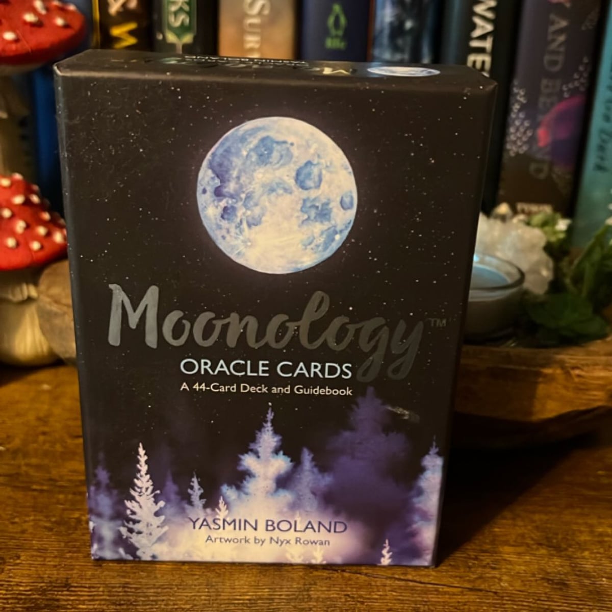 Moonology Oracle Cards by Yasmin Boland