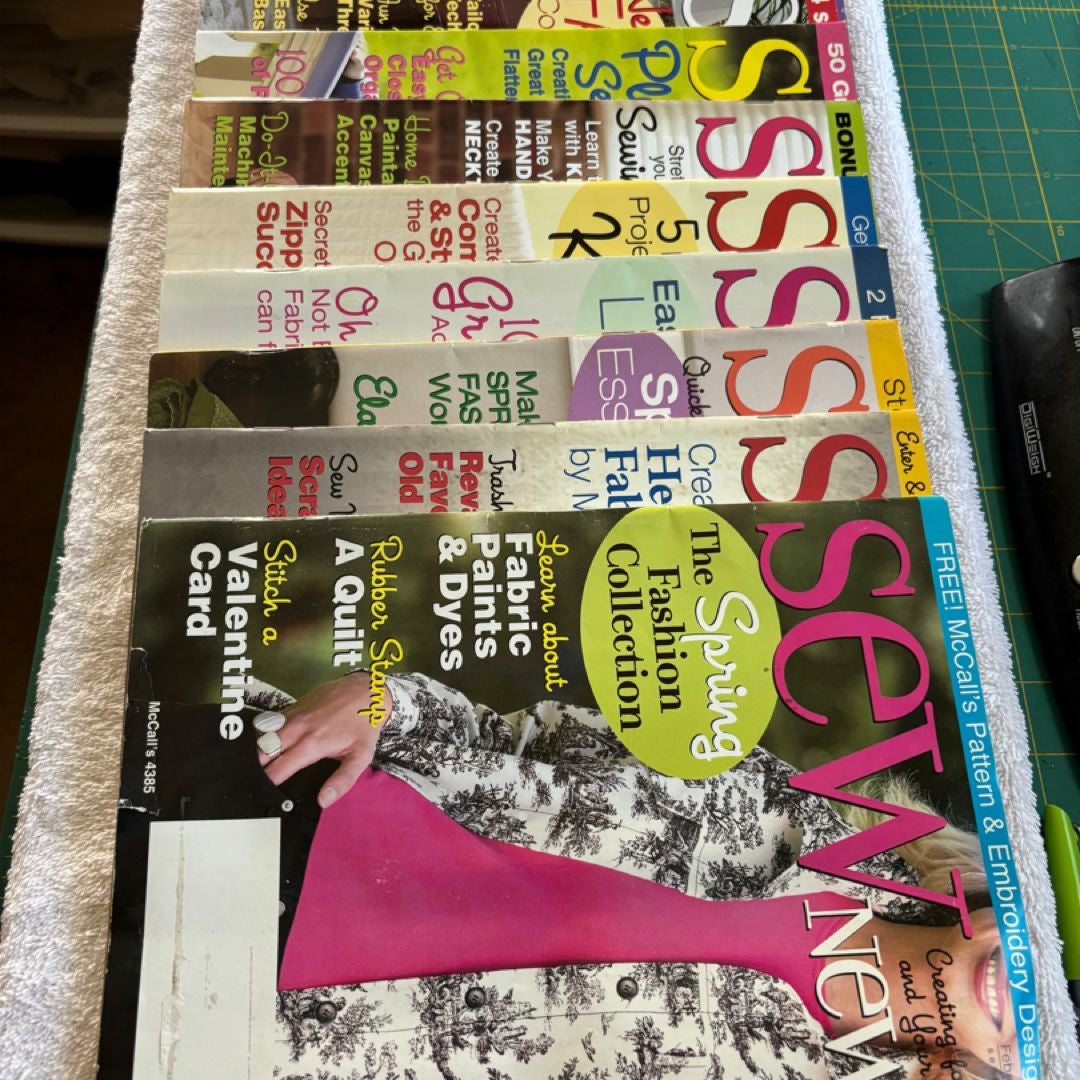2004 Sew News Magazines by Sew News, Paperback | Pangobooks
