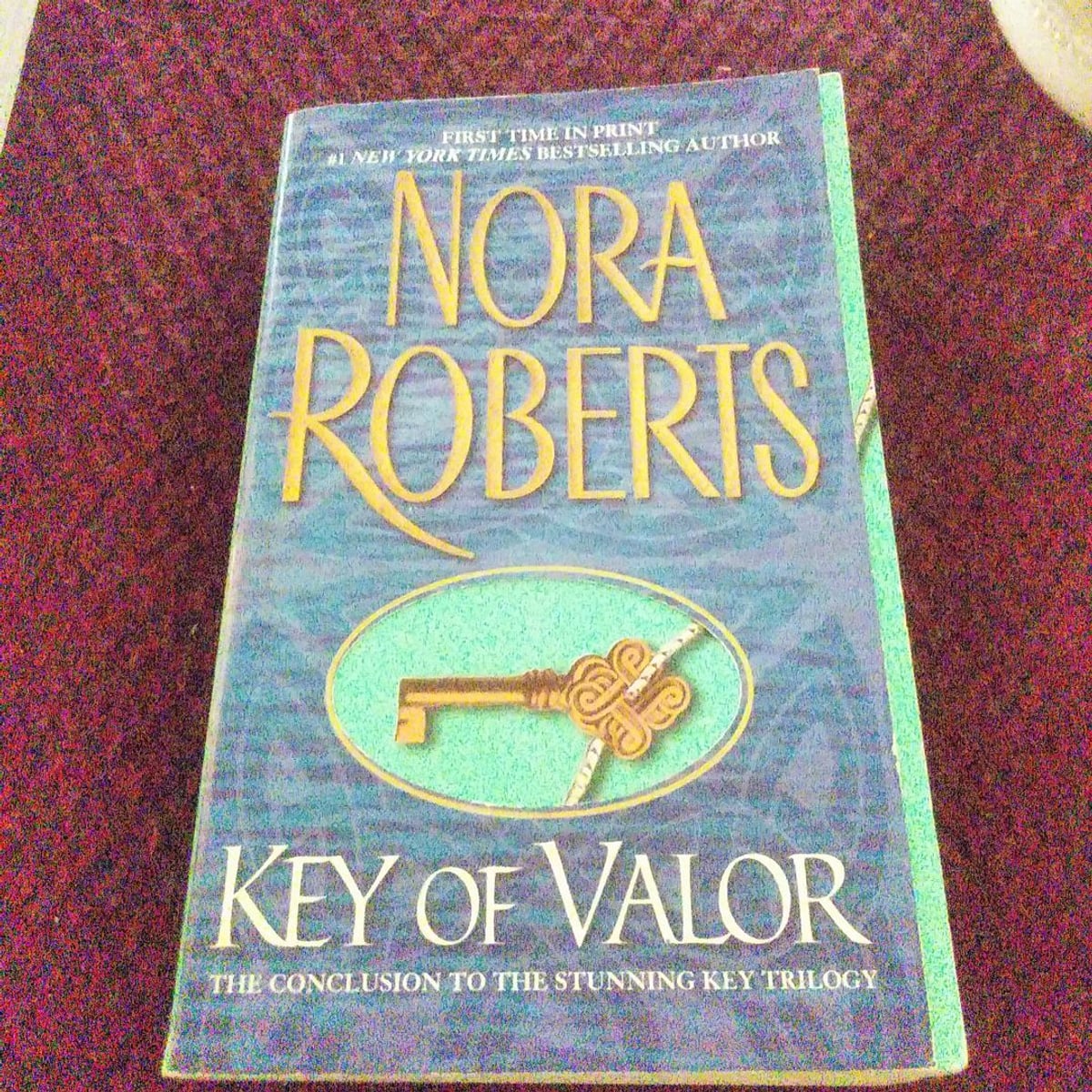 Key of Valor by Nora Roberts