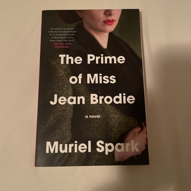 The Prime of Miss Jean Brodie by Muriel Spark, Paperback | Pangobooks