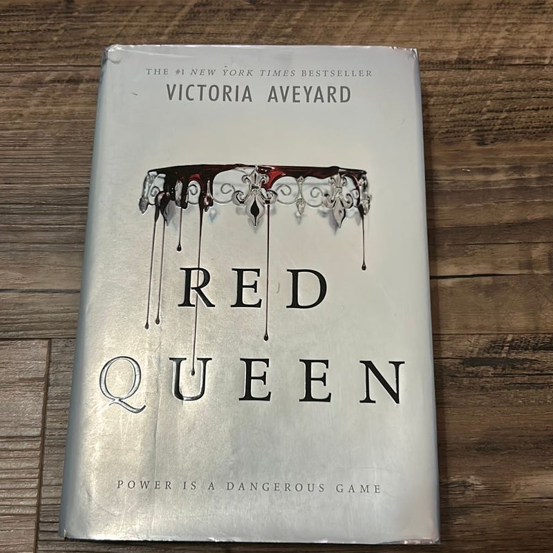 Red Queen by Victoria Aveyard, Hardcover | Pangobooks