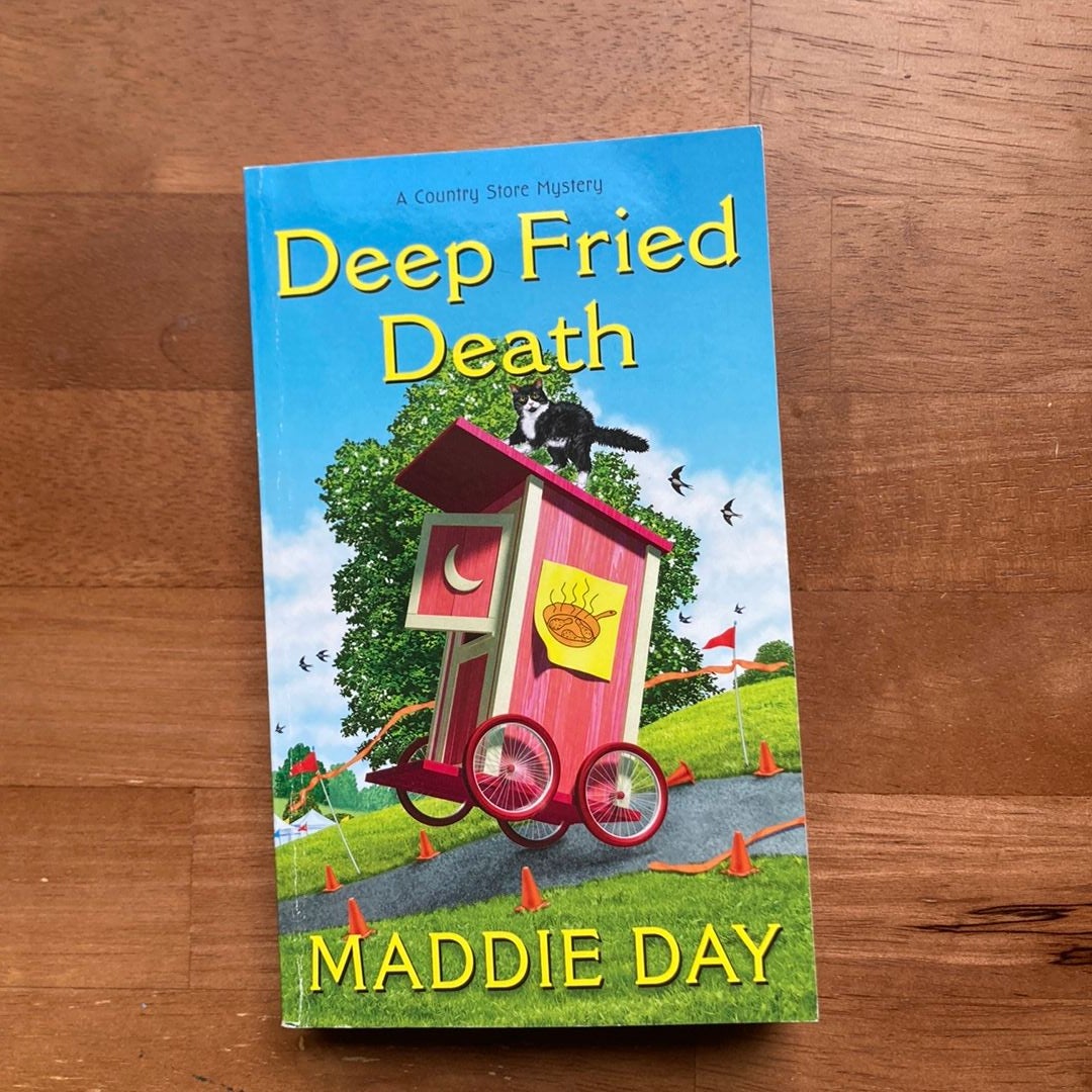 Deep Fried Death by Maddie Day, Paperback | Pangobooks