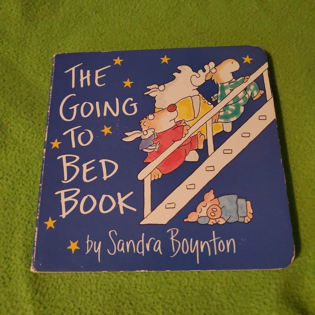 The Going to Bed Book by , Paperback | Pangobooks