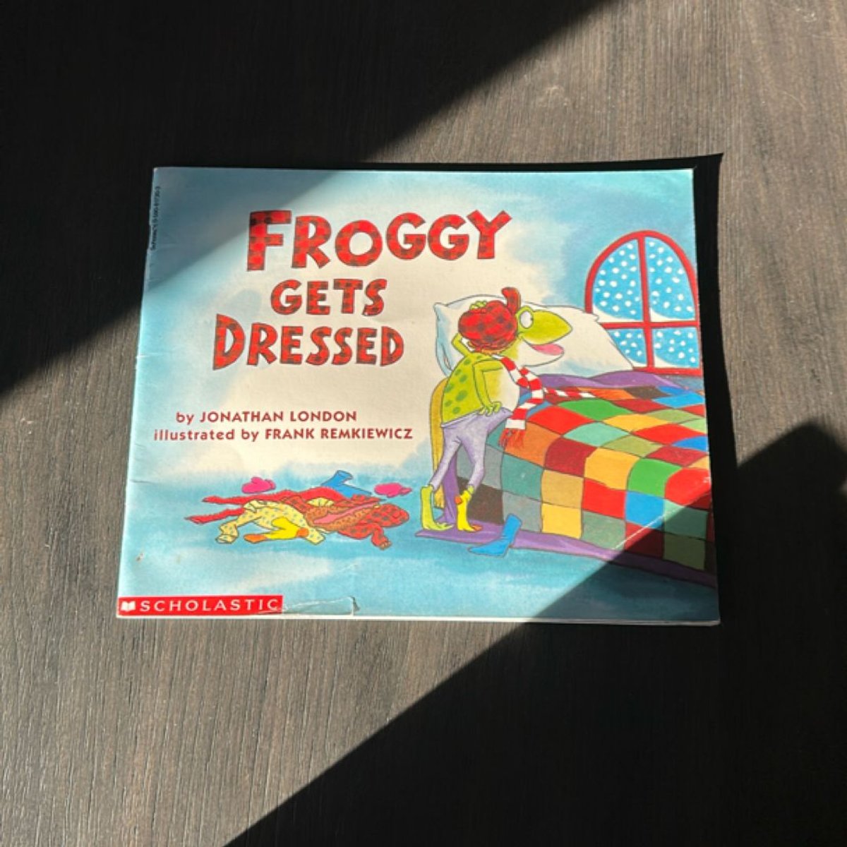 Froggy Gets Dressed by Jonathan London, Frank Remkiewicz