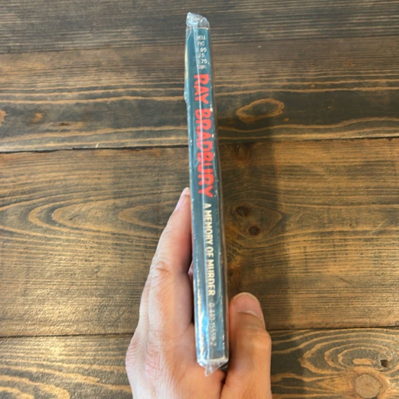 A Memory of Murder by Ray Bradbury, Paperback | Pangobooks