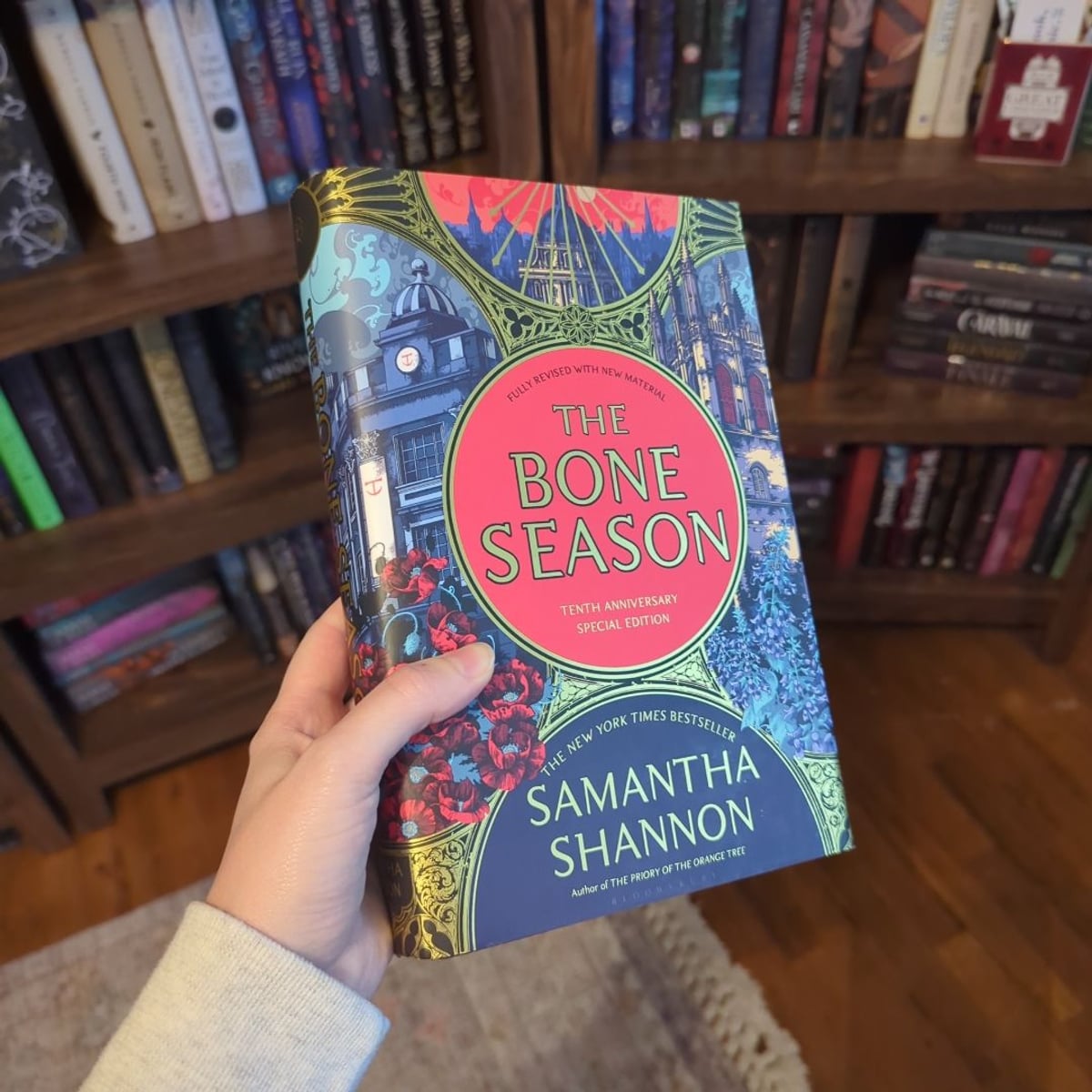 The Bone Season by Samantha Shannon, Hardcover | Pangobooks