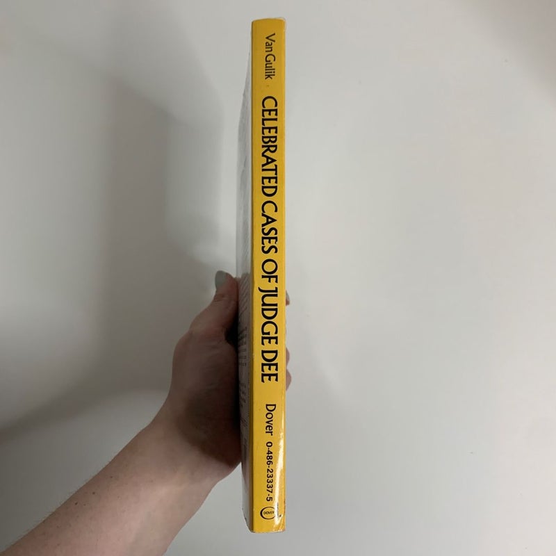 Celebrated Cases of Judge Dee (Dee Goong An) by Robert H. Van Gulik ...