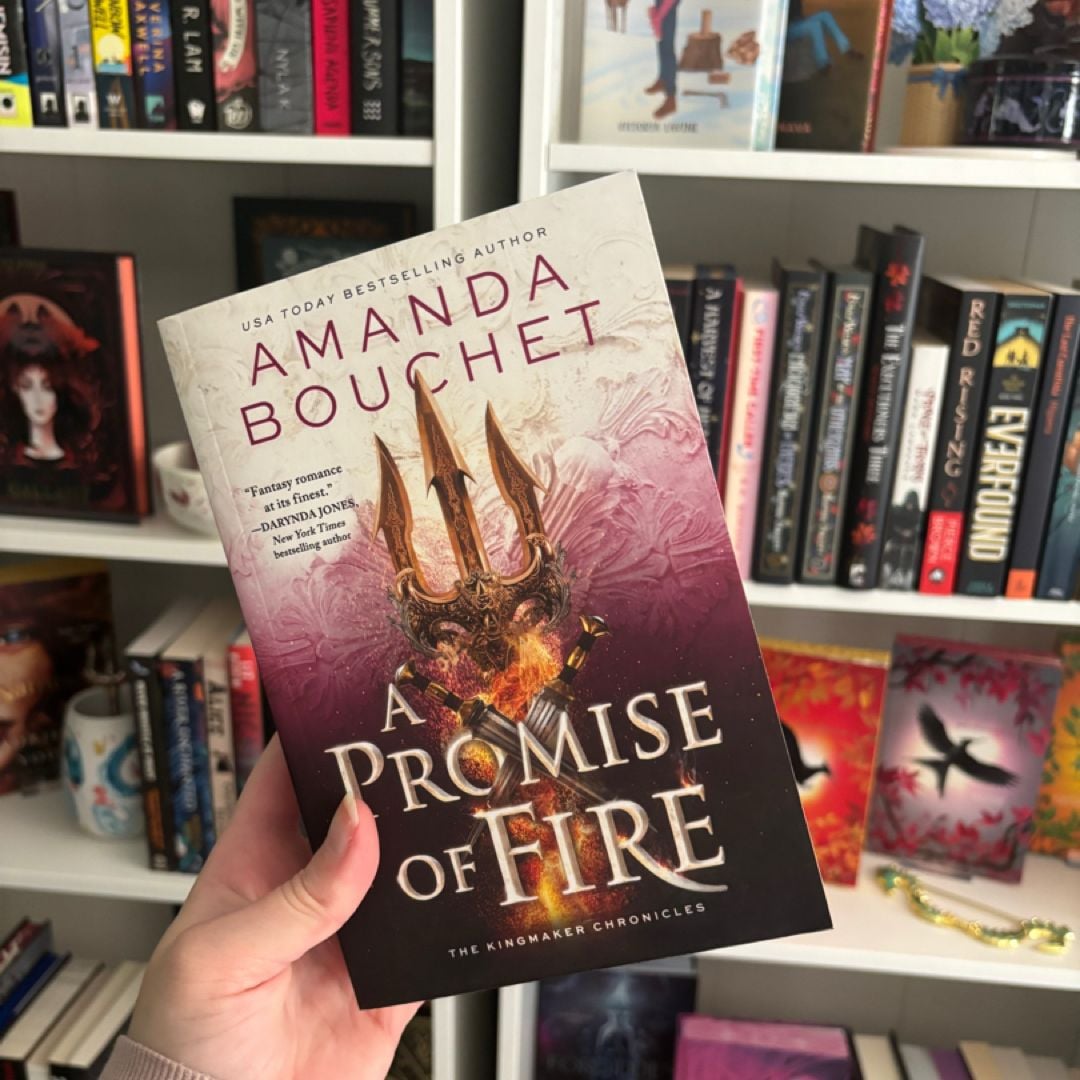 A Promise of Fire by Amanda Bouchet, Paperback | Pangobooks