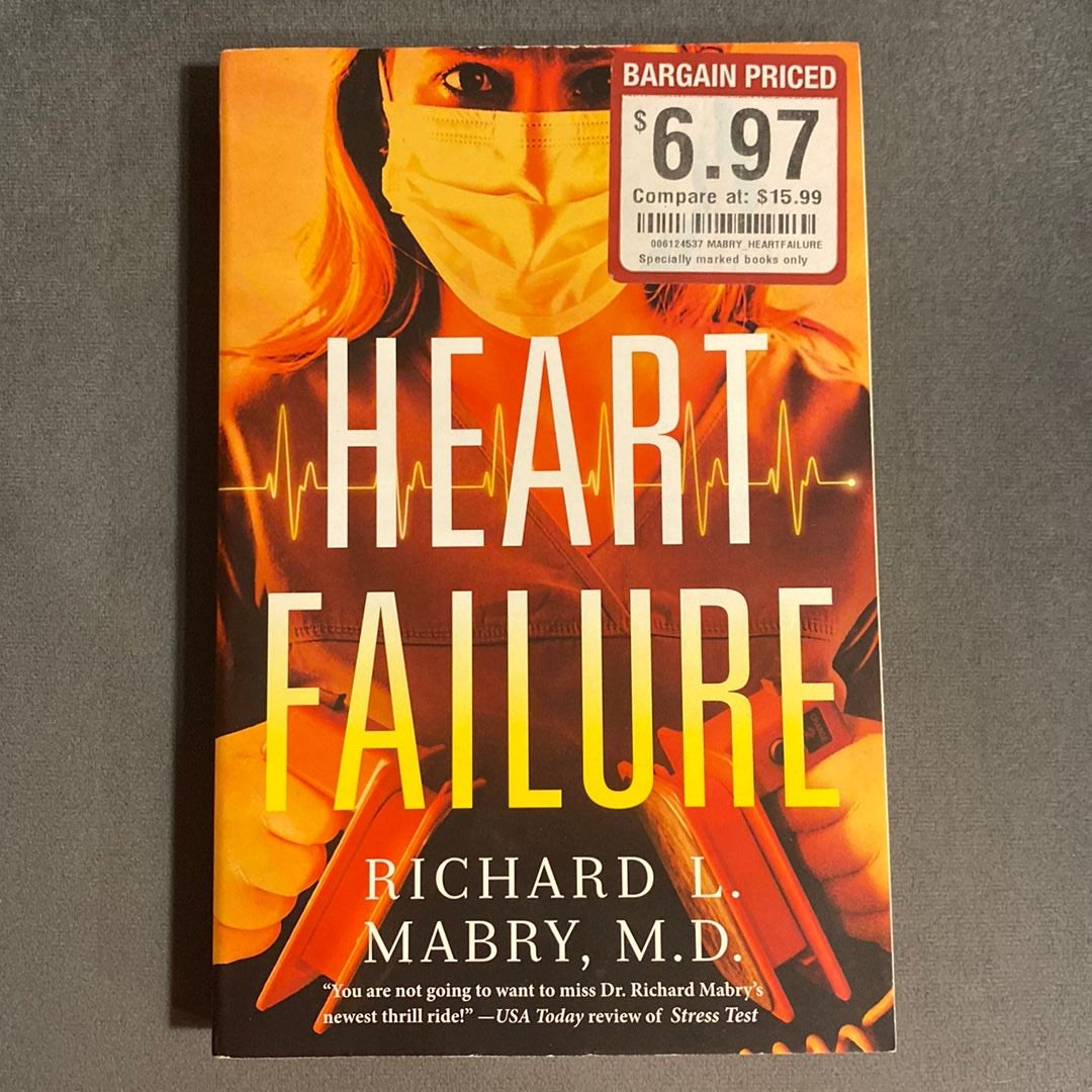Heart Failure by Richard Mabry, Paperback | Pangobooks