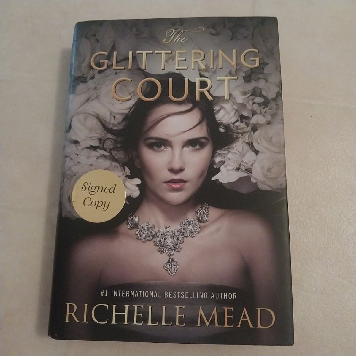 The Glittering Court by Richelle Mead