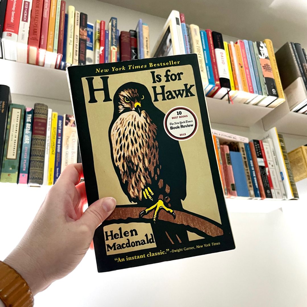 H Is for Hawk by Helen Macdonald, Hardcover | Pangobooks