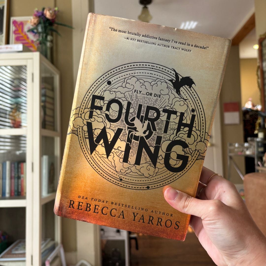 Fourth Wing (sprayed edges) by Rebecca Yarros, Hardcover | Pangobooks