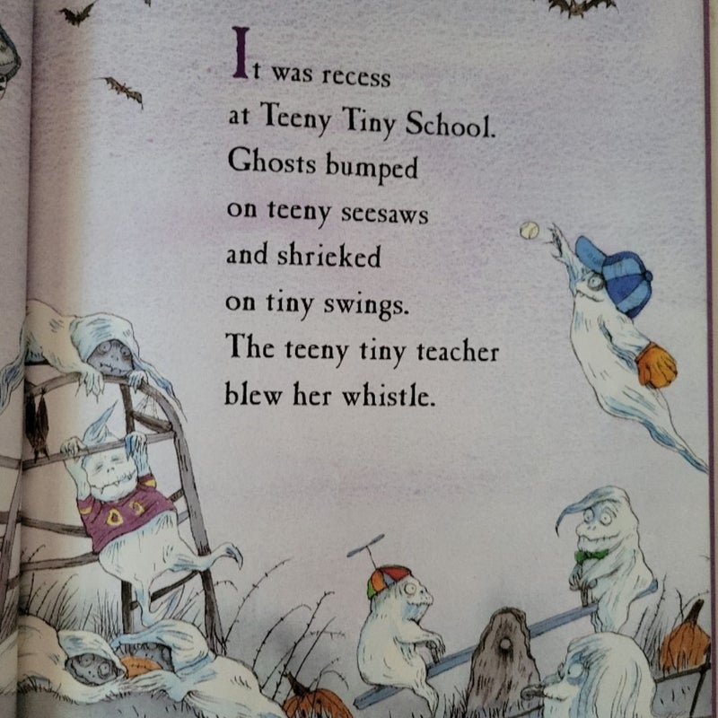 Whooo's Haunting the Teeny Tiny Ghost? by Kay Winters