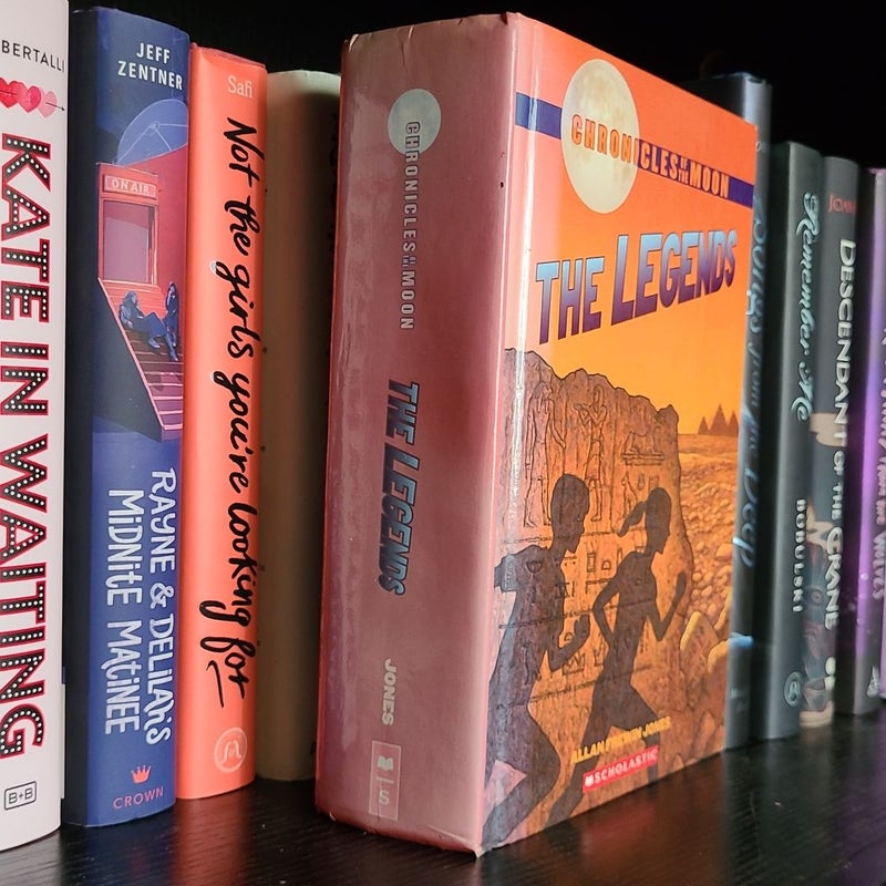 Chonicles of the Moon by Alla. Frewin Jones, Hardcover | Pangobooks