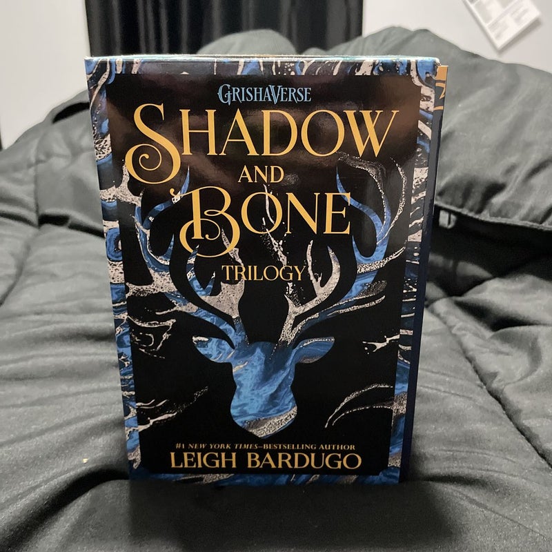 The Shadow and Bone Trilogy Boxed Set