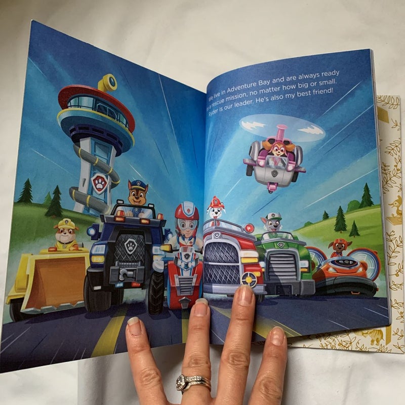 PAW Patrol: the Movie: Be Brave, Little Pup (PAW Patrol) by Elle Stephens