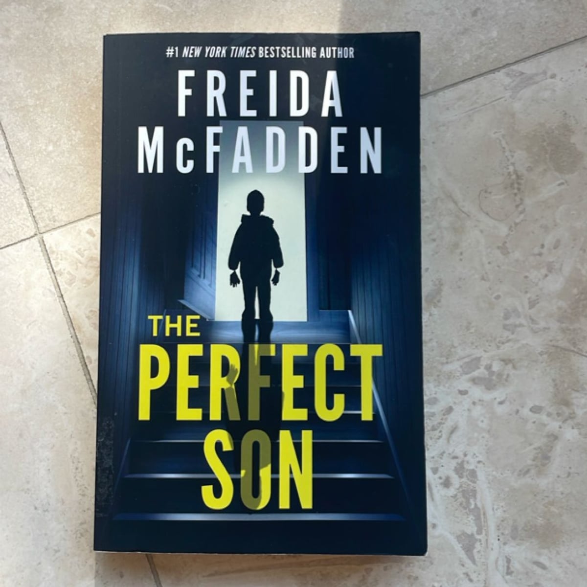 The Perfect Son by Freida McFadden, Paperback | Pangobooks