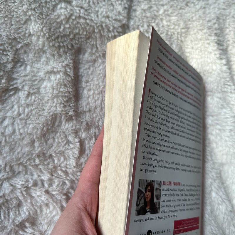 90s Bitch by Allison Yarrow, Paperback | Pangobooks