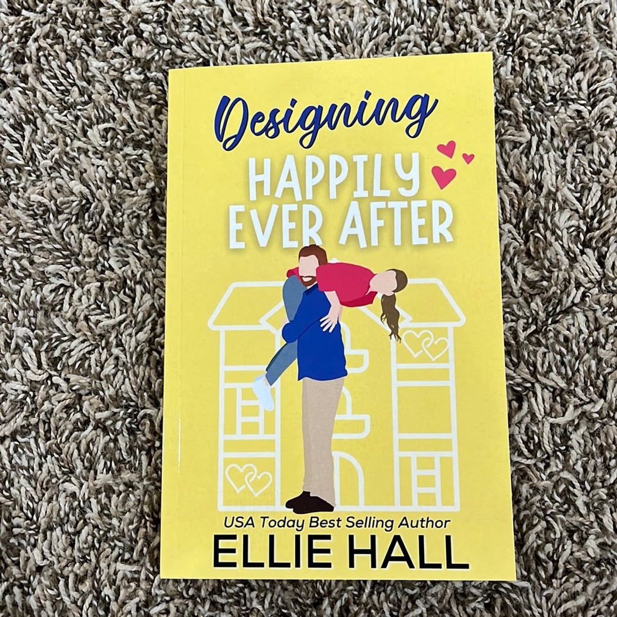 Designing Happily Ever After by Ellie Hall, Paperback | Pangobooks