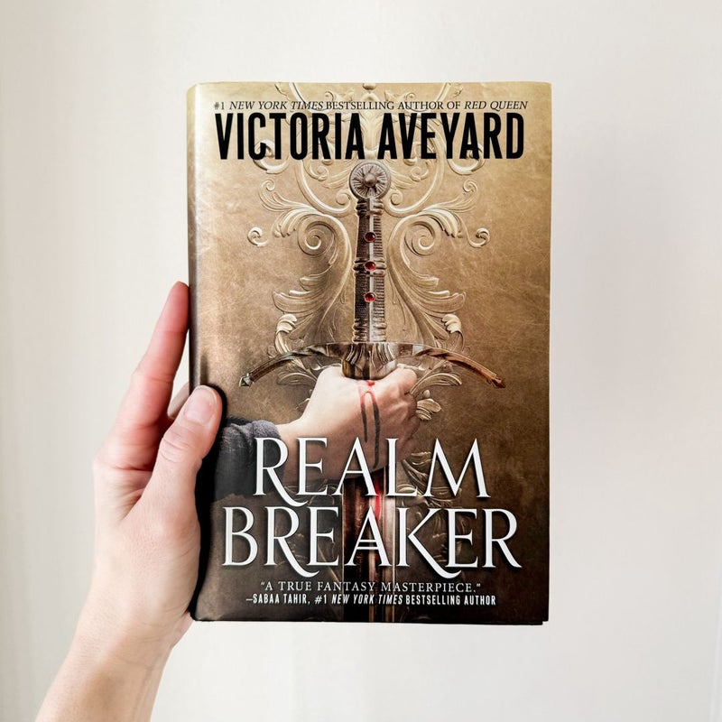 Realm Breaker by Victoria Aveyard, Hardcover | Pangobooks