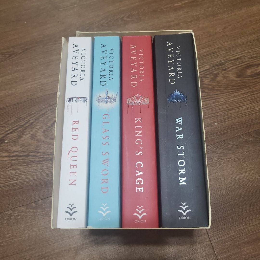 Red Queen Box set by Victoria Aveyard, Paperback | Pangobooks