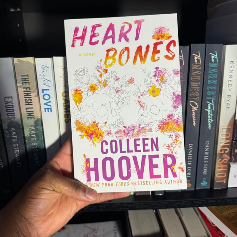 Heart Bones by Colleen Hoover, Paperback | Pangobooks