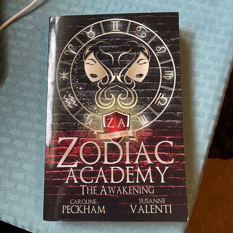 Zodiac Academy: The Awakening by Caroline Peckham, Susanne Valenti ...