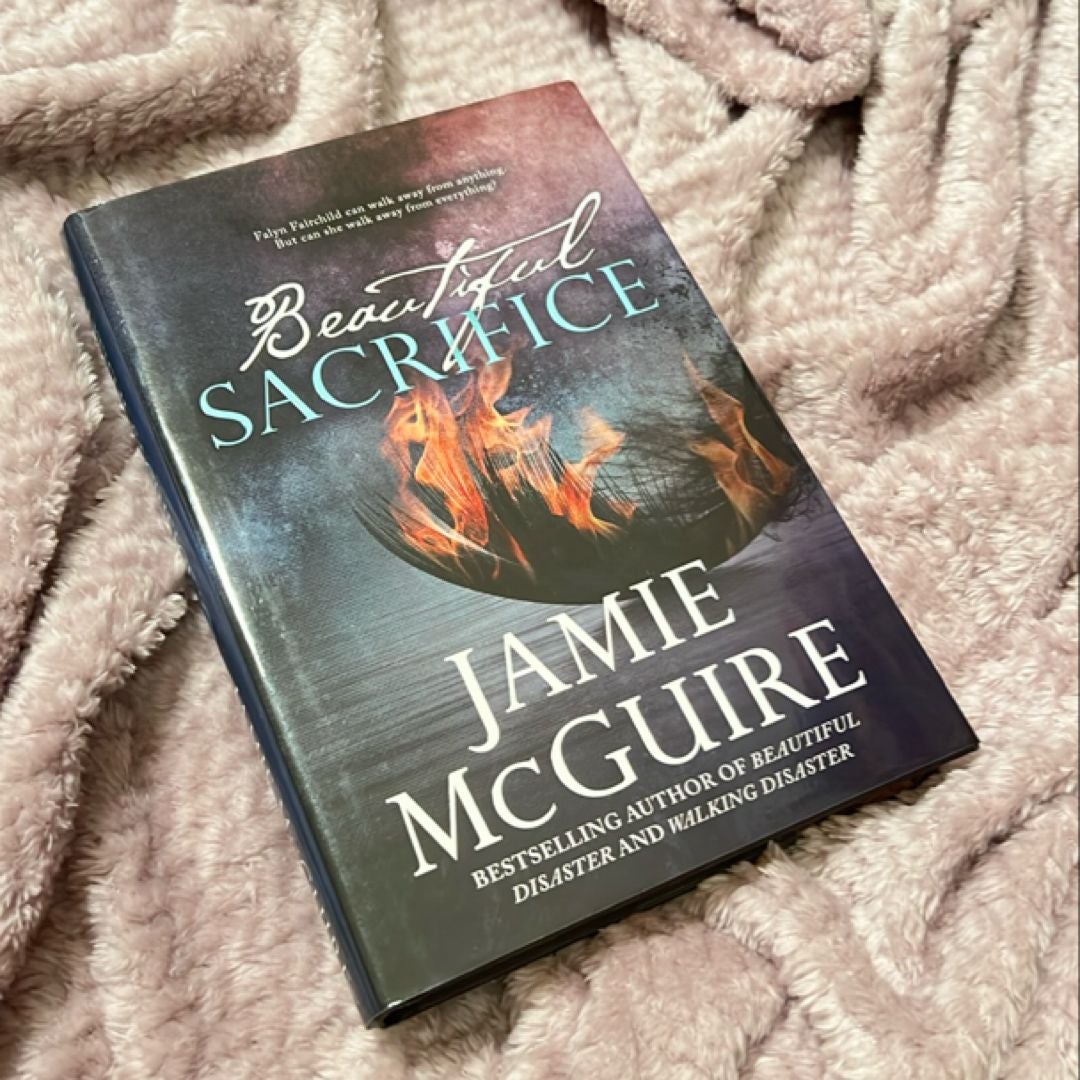 Beautiful Sacrifice - Signed by Jamie McGuire, Hardcover | Pangobooks